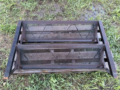 Dunkle Auction Services - Metal 2 Step Stair Riser