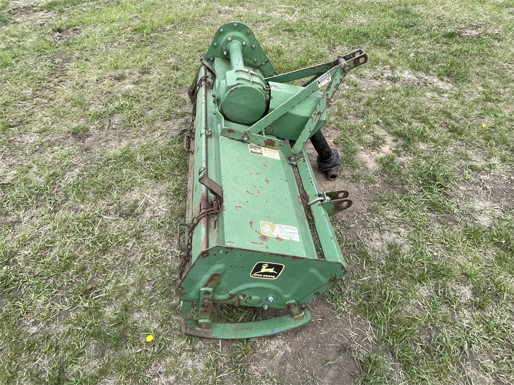 Dunkle Auction Services - JOHN DEERE Model #450 3 PT. Hitch 48" Rototiller