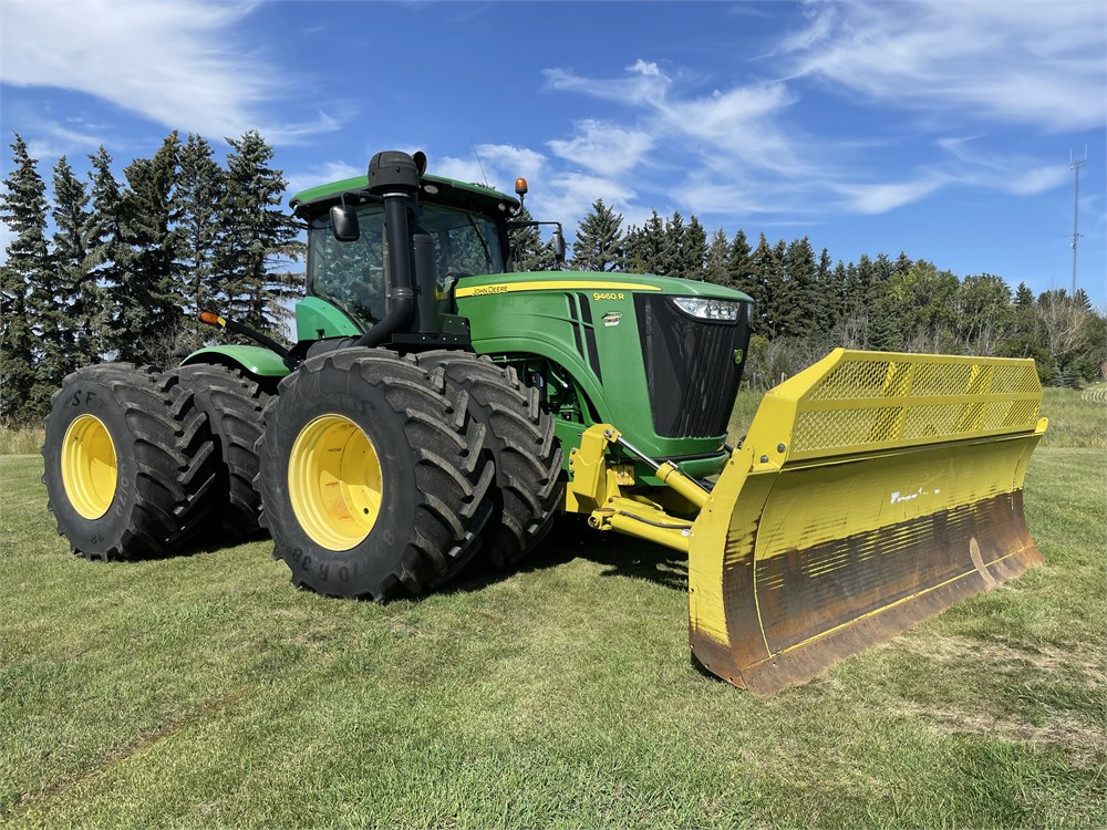 Dunkle Auction Services Inc. - 2013 JOHN DEERE 9460R 4WD Tractor, 2,740 ...