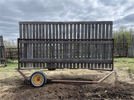 Dunkle Auction Services - (1) - Freestanding 16 Ft. Portable Windbreak ...