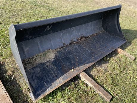 Dunkle Auction Services - 8 Ft. Euro Style Quick Attach Bucket - Was ...