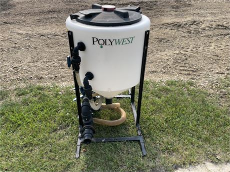 Dunkle Auction Services - POLYWEST 32 Gallon Chem Handler