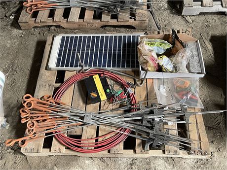 Dunkle Auction Services - GALLAGHER B280 Electric Fencer, (25) Metal ...