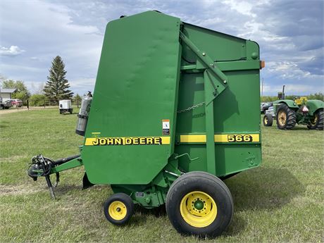 Dunkle Auction Services Inc. - 1998 JOHN DEERE 566 Round Baler, 21,766 ...