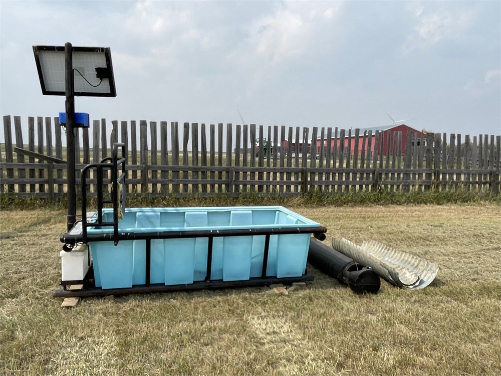 Dunkle Auction Services - Solar Pasture Livestock Watering System w ...