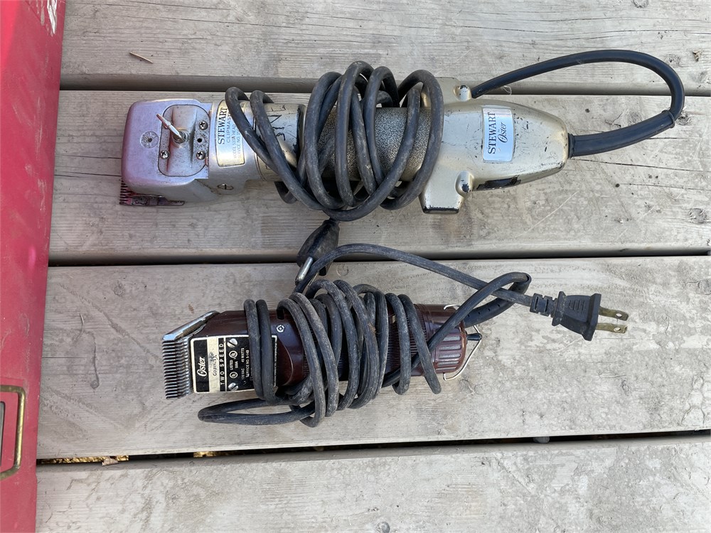Dunkle Auction Services - Stewart Clipmaster & Oster Livestock Clippers ...