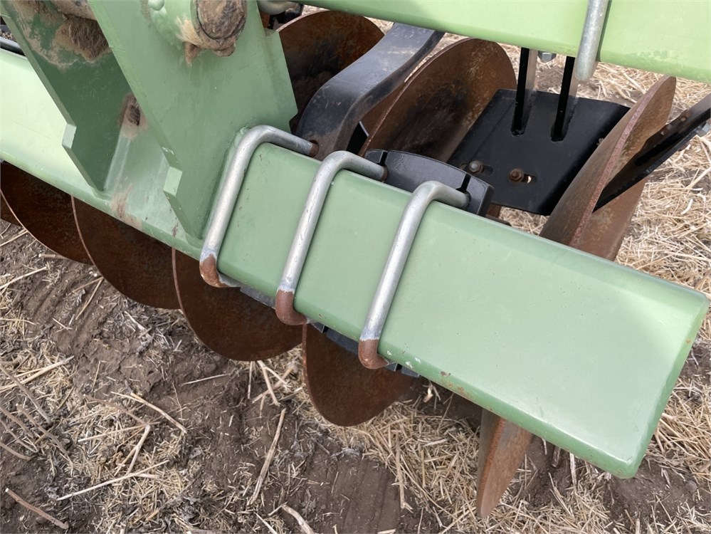 Dunkle Auction Services Inc. - 2012 WISHEK 842N HD Tandem Offset ...