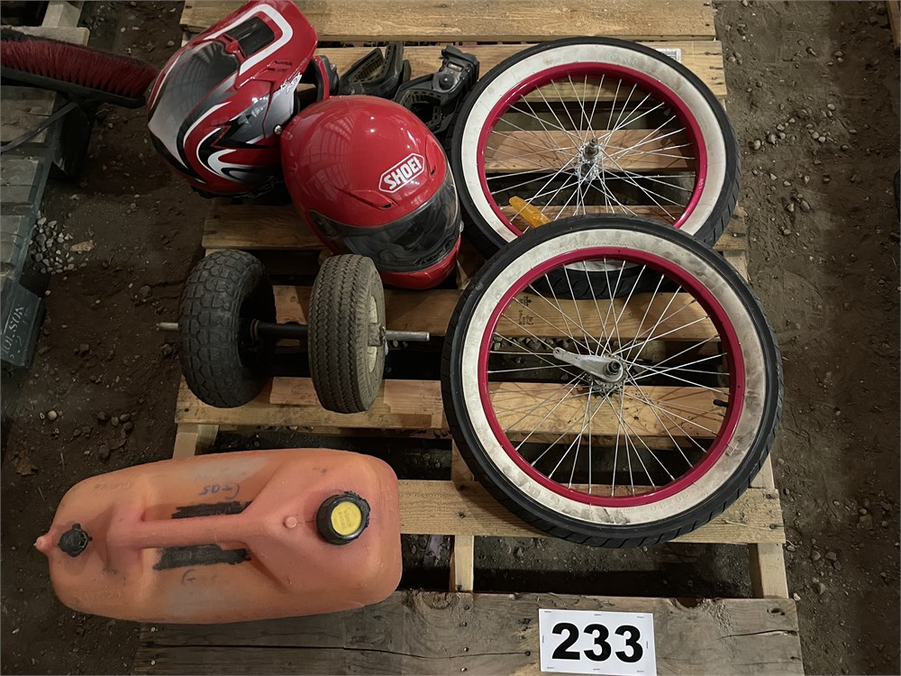 Dunkle Auction Services Inc. - Jerry Can, XL Shoei Helmet, Med ...