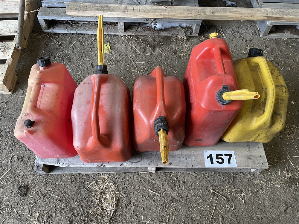 Dunkle Auction Services - (5) Assorted Jerry Cans