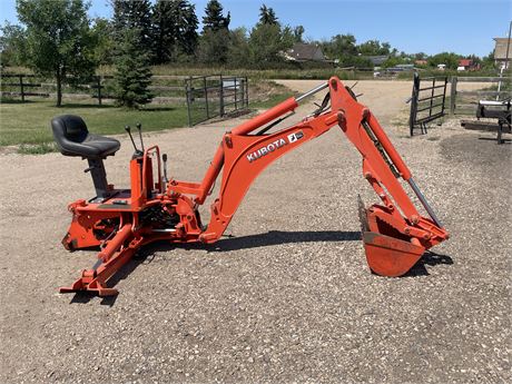 Dunkle Auction Services - 2014 KUBOTA BH77 Backhoe Attachment w/ Thumb ...