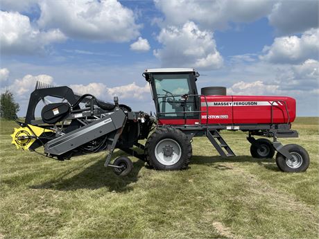 Dunkle Auction Services Inc. - 2011 MASSEY FERGUSON Hesston 9220 ...