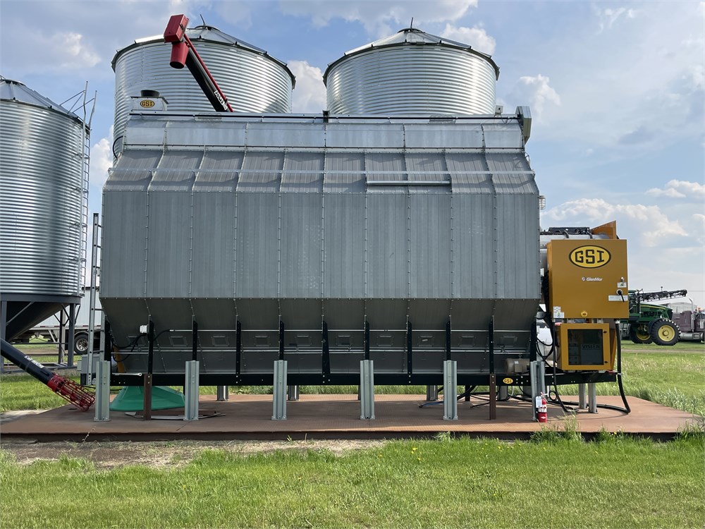 Dunkle Auction Services - 2020 GSI 1120 Grain Dryer, Fully Automatic ...
