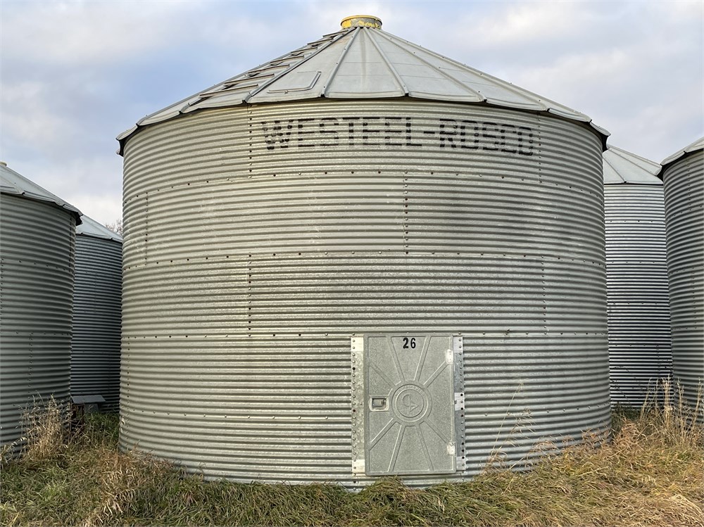 Dunkle Auction Services - WESTEEL ROSCO ±3300 Bushel 5 Ring X 19 Ft ...