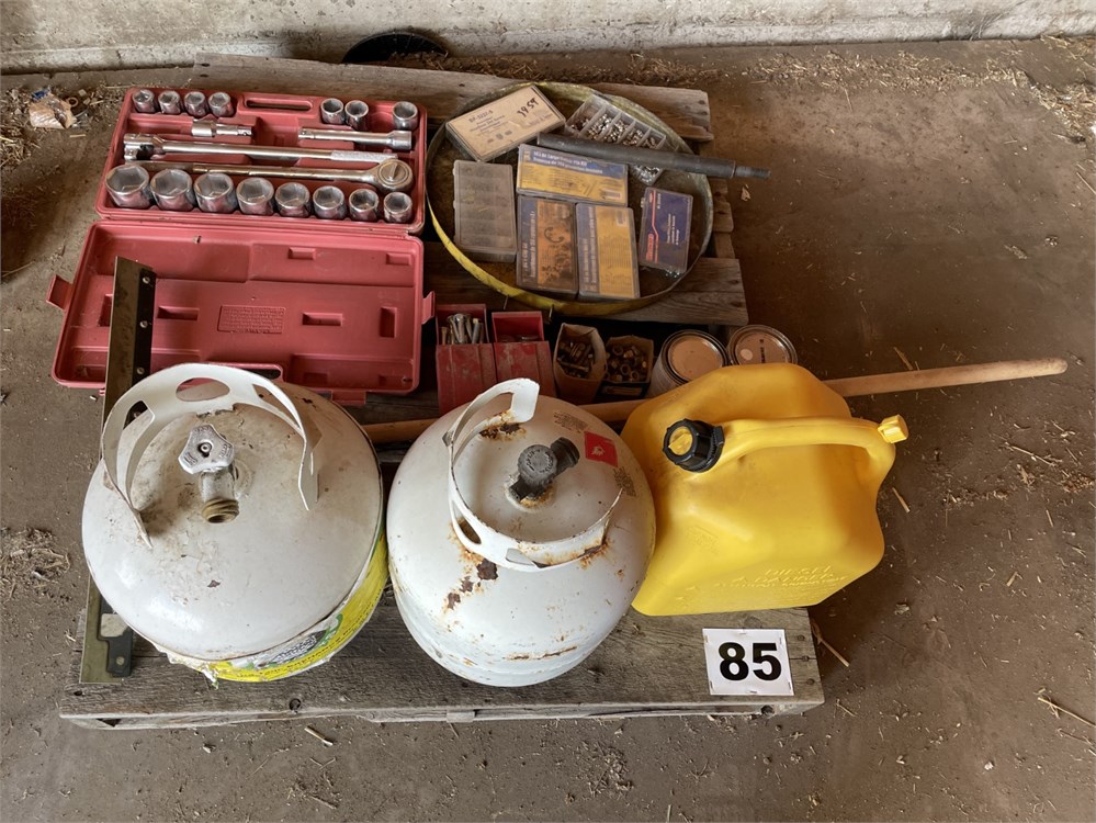 Dunkle Auction Services - (2) Propane Tanks, Jerry Can, Assorted Grease ...
